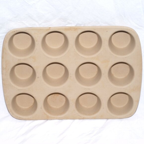 The Pampered Chef | Kitchen | Pampered Chef 29 12 Muffin Cup Stoneware ...